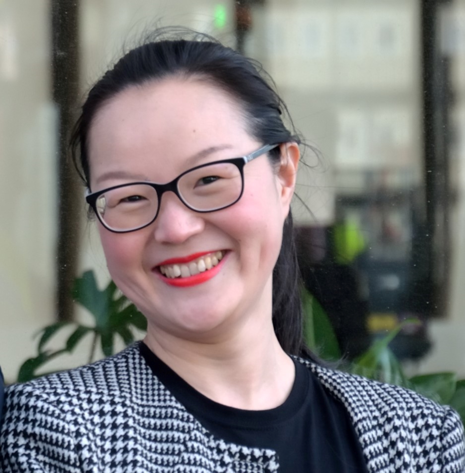 Credit Strategy - Media Library - Michelle Headshot 3.jpg